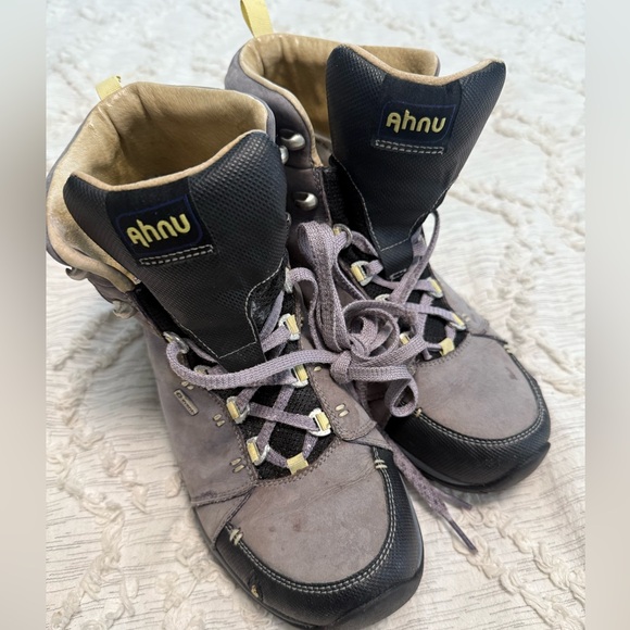 Ahnu | Shoes | Ahnu Montara Waterproof Hiking Boots With Vibram Soles ...